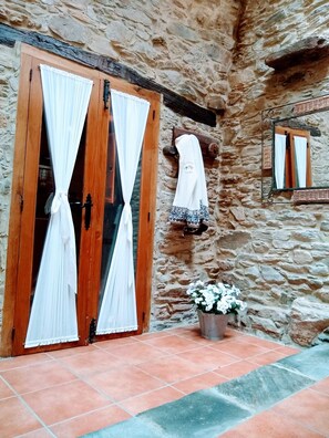 Apartamento Nobre | Wi-fi grátis, roupa de cama fornecida