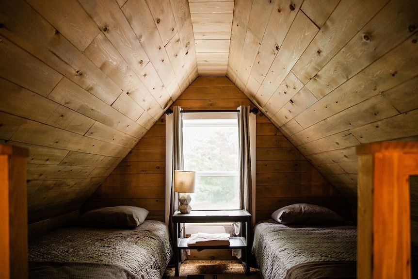 Portage Lakeside Cabins, The Moose Shed - Maine