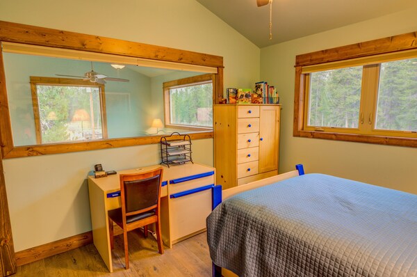 Barnes On Boundary Unit B - Grand Teton National Park