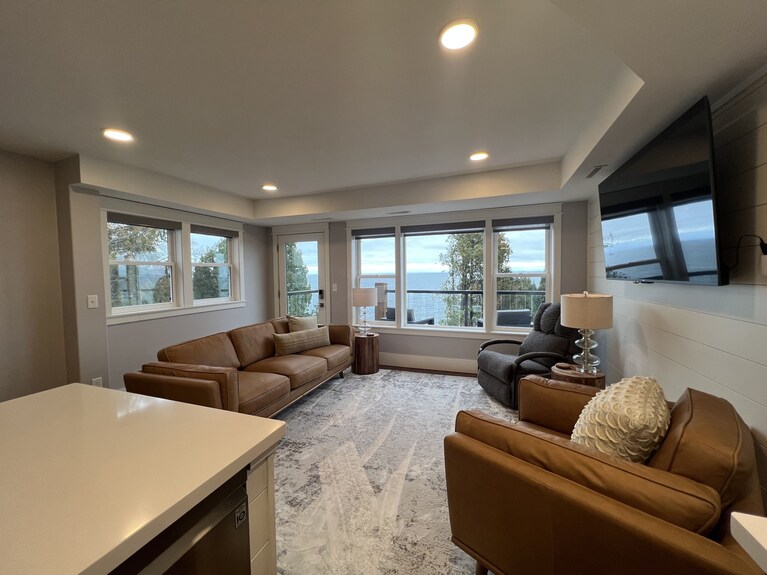 The Vue On Lake Superior I Sunrise & Sunset Views I By Relax Open Air - Duluth