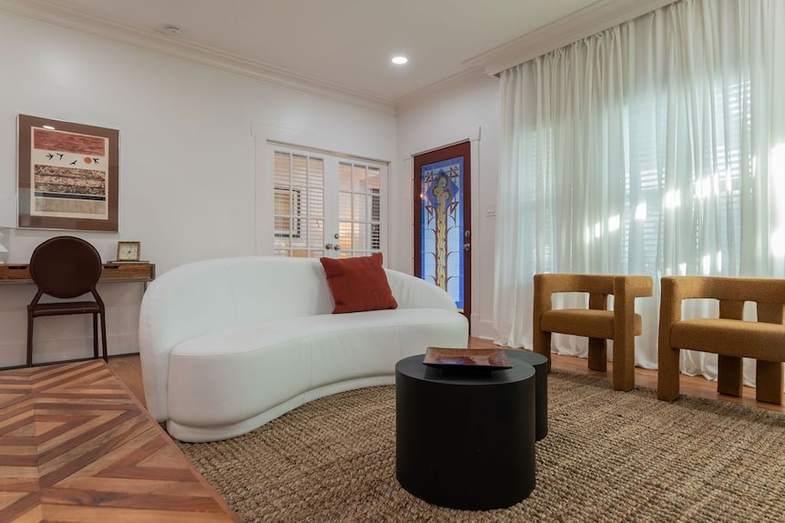 The Ares! A Luxury Montrose Bunker, 3br+2 - Houston, TX