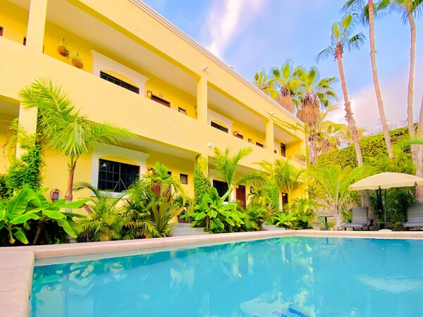 Hotel Gallo Azul Downtown Todos Santos - Todos Santos