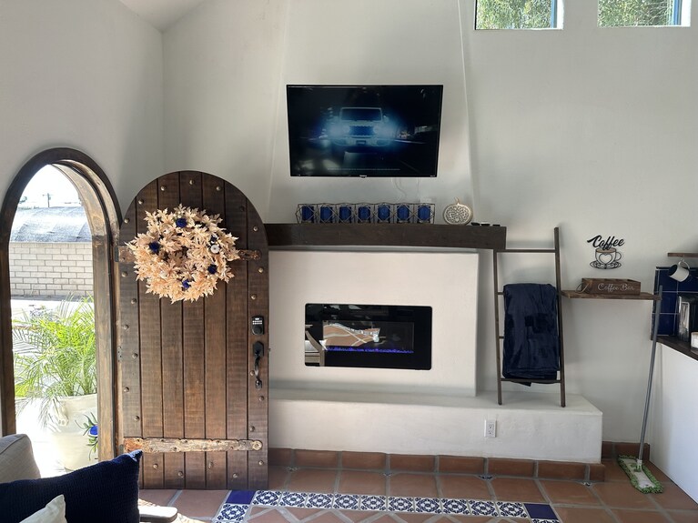 Authentic Mexican Casita! Near, Oak Glen, Fishing, Hiking, Parks, Casinos& Mts - California