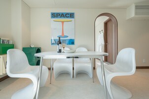 Movie Station | Roupas de cama premium, cortinas blackout, quartos à prova de som