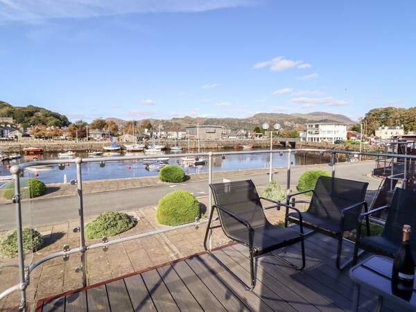 Sea Breeze - Borth Y Gest