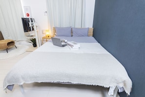 Quarto, para não fumantes (RT101) | 1 quarto, escrivaninha, cortinas blackout, quartos à prova de som
