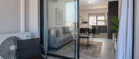 Apartamento Clássico | Varanda