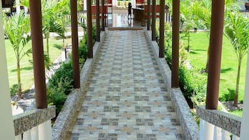 Entrada (vista interior)