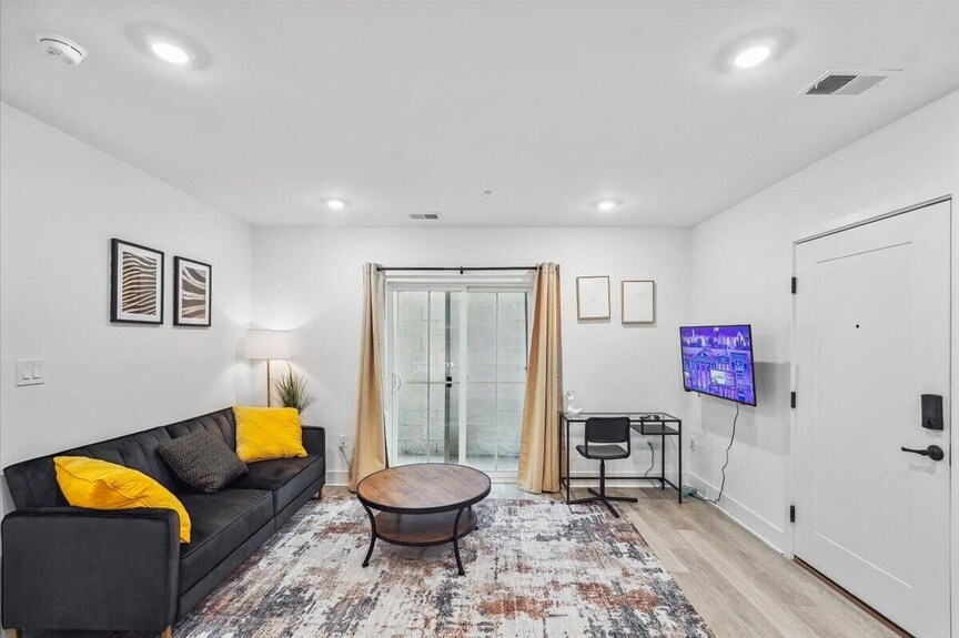 Stylish Brookland Unit Close To Coffee And Stores - Washington