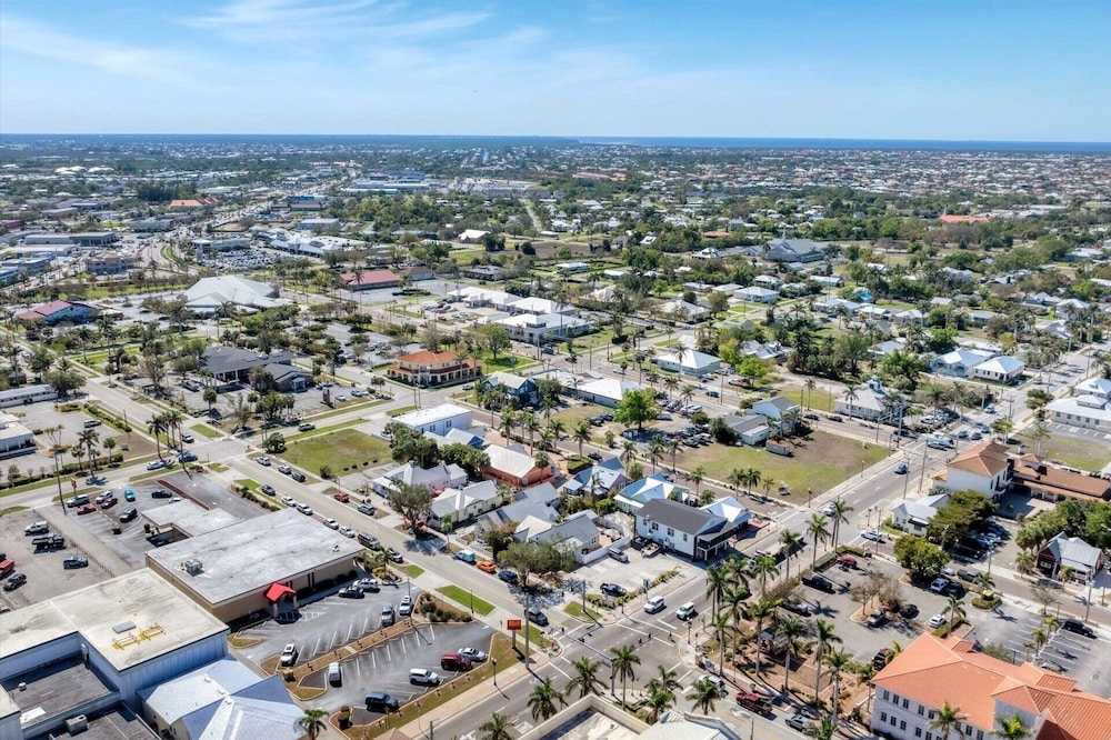 307 Taylor Street Unit B - Punta Gorda, FL