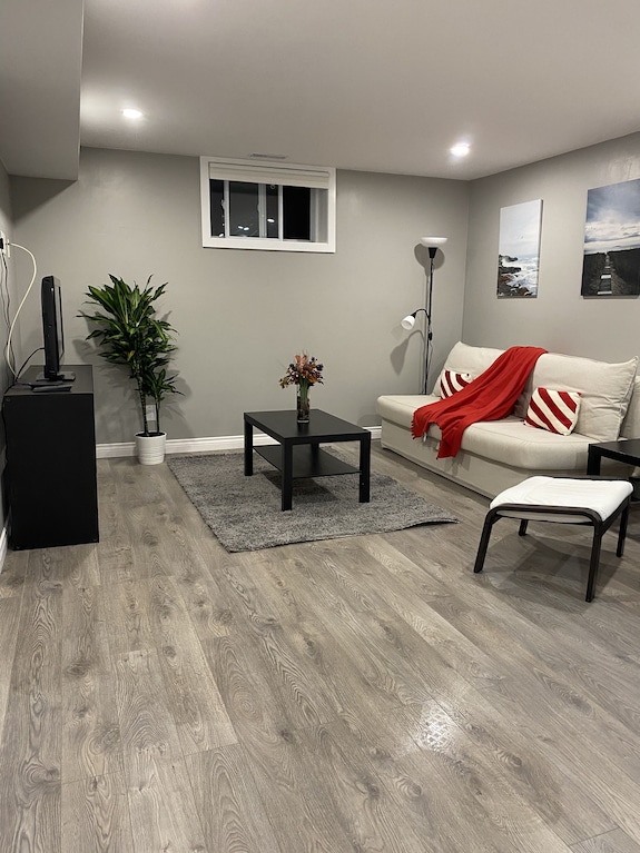 Brand New Spacious Apartment With Private Yard/ Patio - Ontario