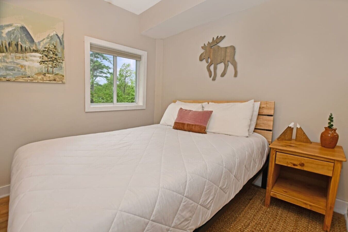 Pet Friendly - Close To Town - Deck & Fire Pit - Lake George, NY