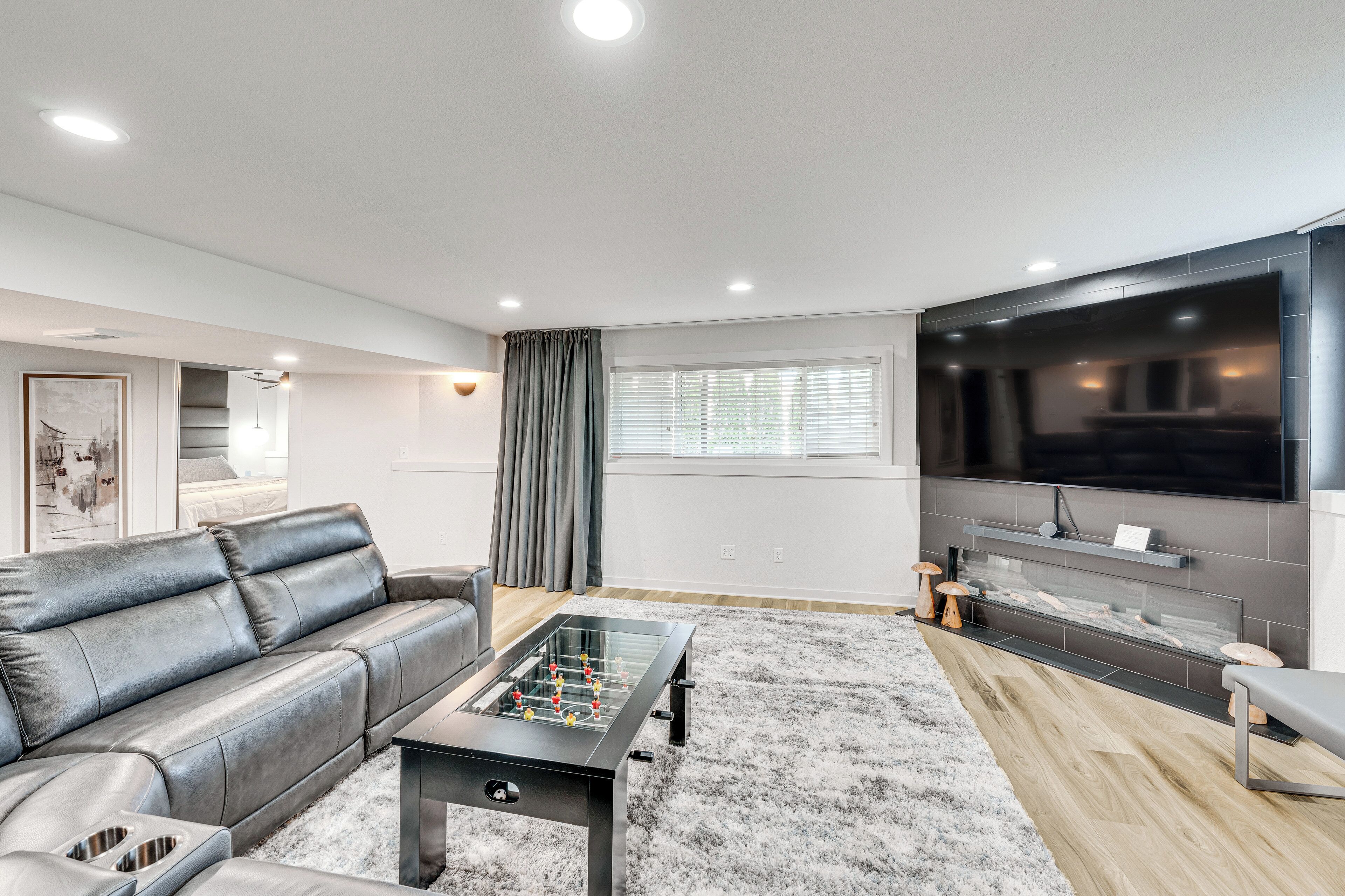 Luxury 'Prairie Retreat': 5 Min From Madison! - Madison, WI