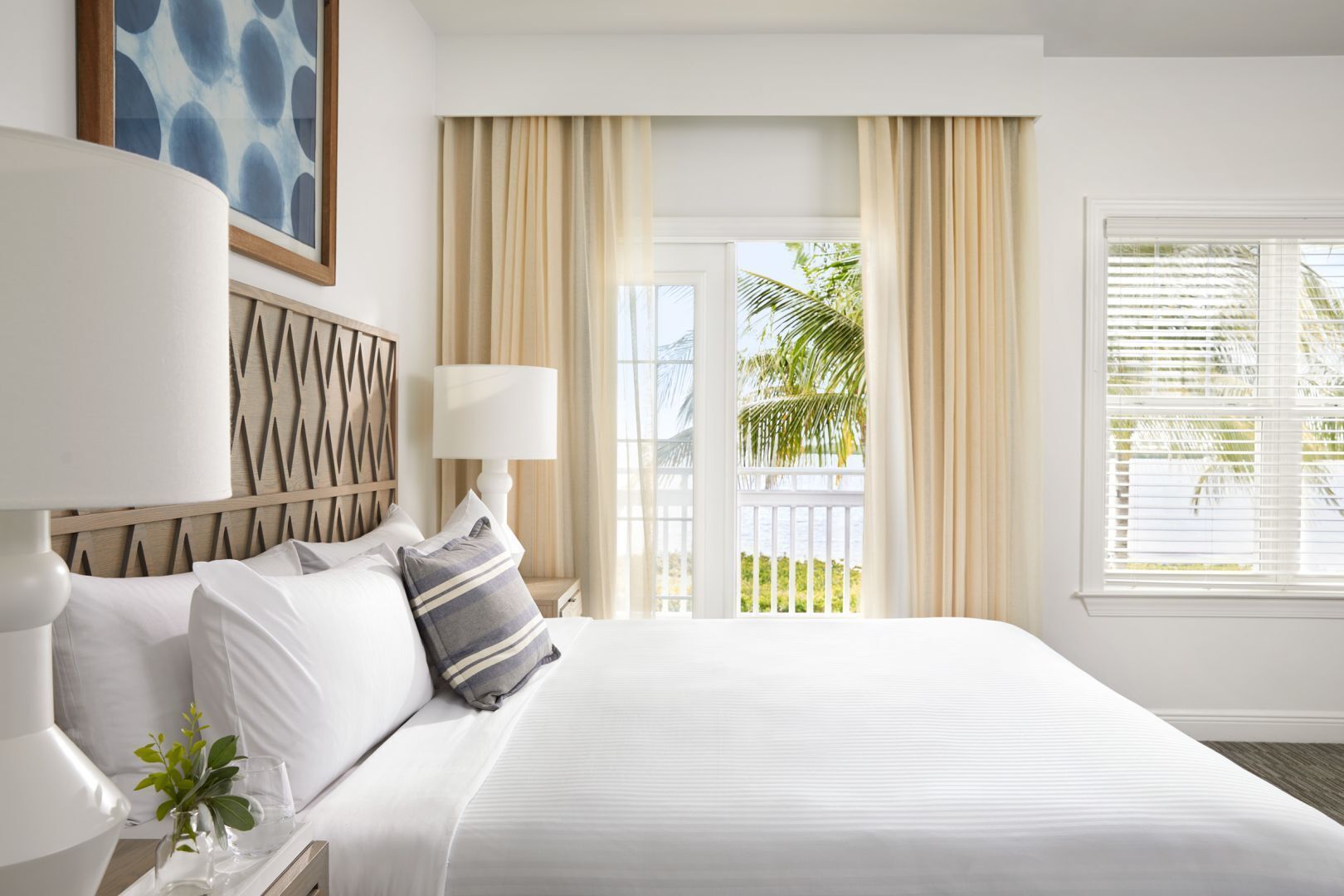 Short Drive From Historic Old Town Key West! Beachfront Hotel, 4 Pools, Parking! - Key West, FL