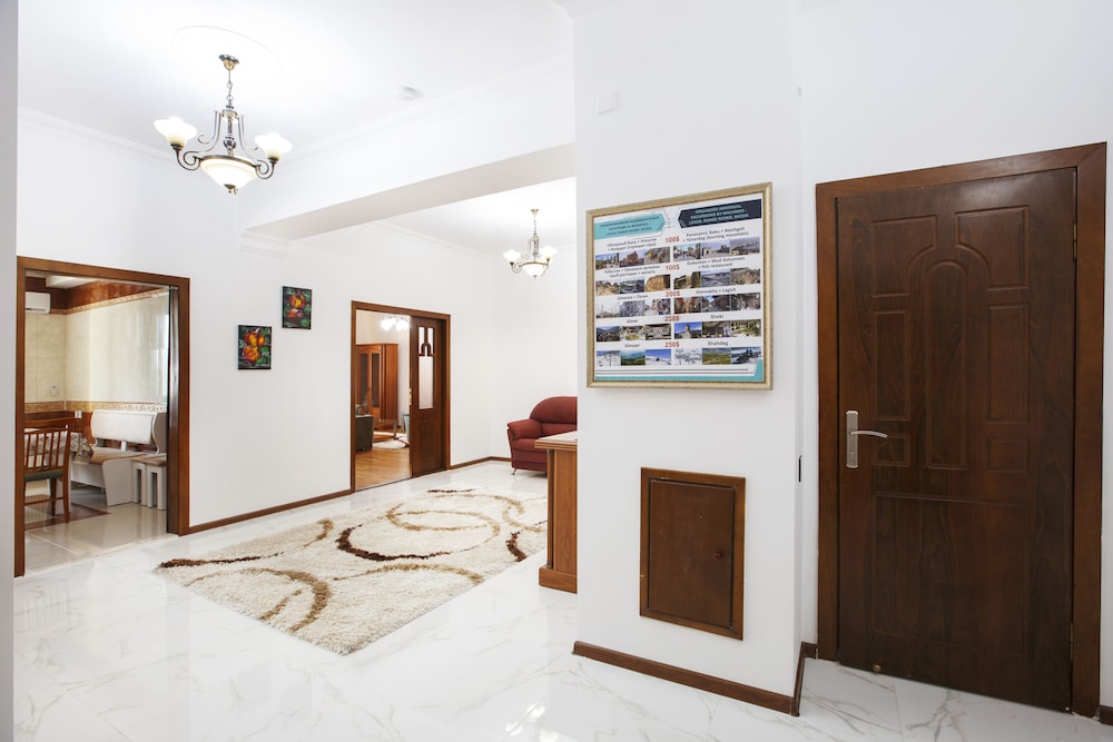 Leyla Apartmens 1 - Baku