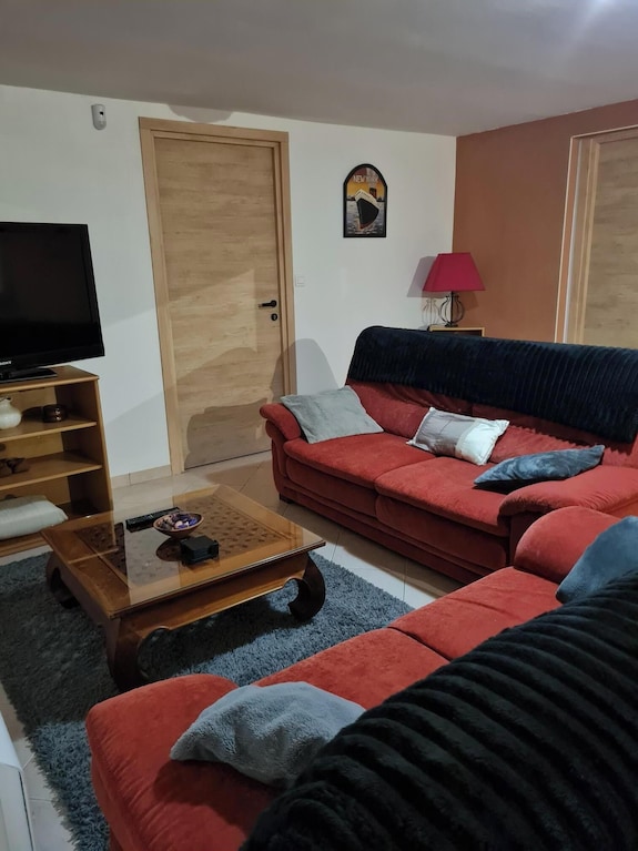 Maison De Vacances 'Appartement Type F4' Avec Piscine Partagée, Terrasse Privée Et Wi-fi - Gers