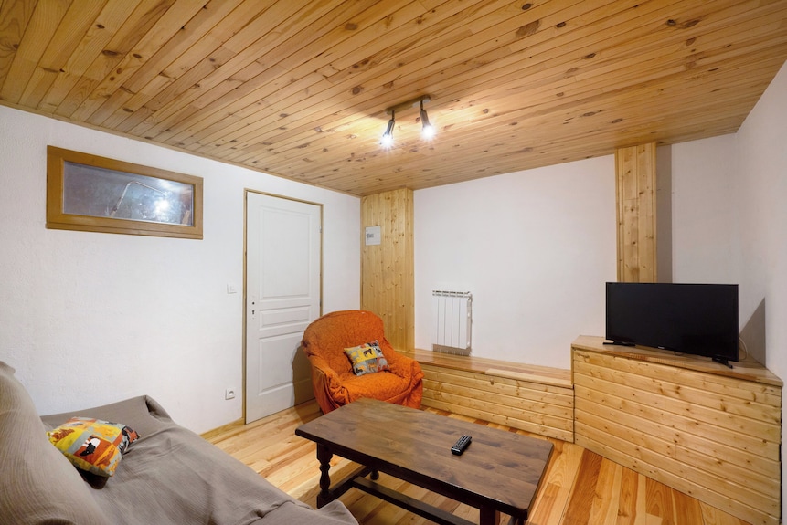 Chalet 'Vernay' Avec Vue Sur Montagne, Terrasse Privée Et Climatisation - Valloire