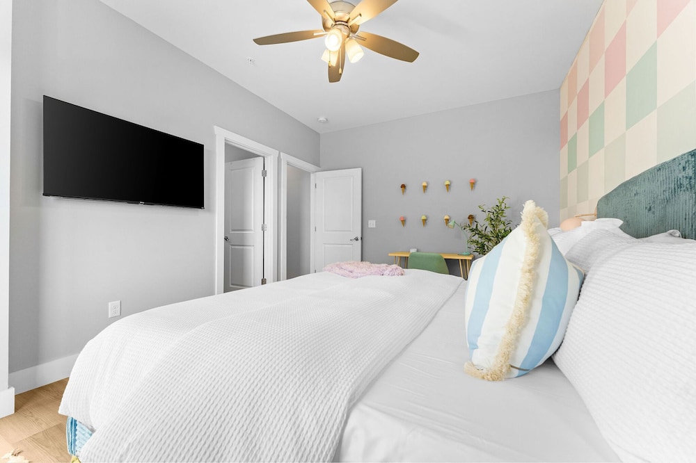 Updated Lodge Mtn Views Hottub @Myblissfulretreats - Branson, MO