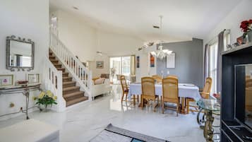 Casa (4 Bedrooms) | Interior