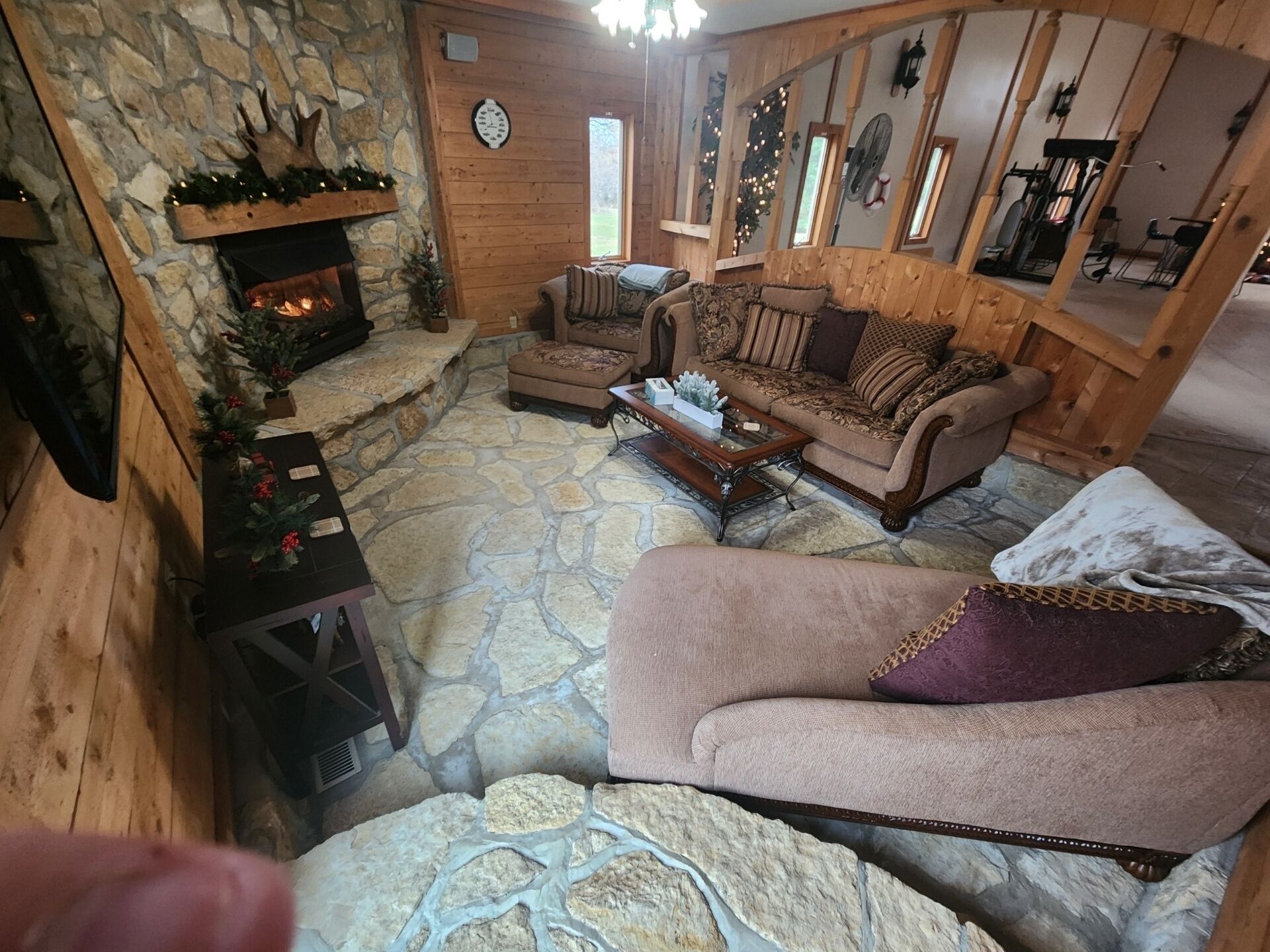 Cozy Lodge With Indoor Pool, Hot Tub, Loft And More! Great For A Close Getaway! - Ohio