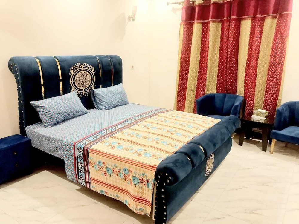1 Bed Apartment 2 Bed Apartment Available For Delly Weekly Basis E11 - Islamabad
