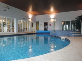 Piscina interior 