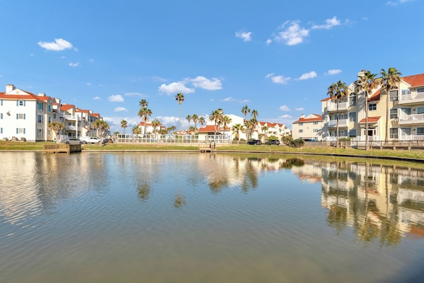Toes In The Water Ii By Silver Sands Vacation Rentals - Corpus Christi, TX
