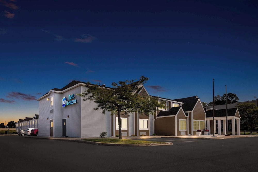 Best Western Buffalo Inn & Suites - Buffalo, NY