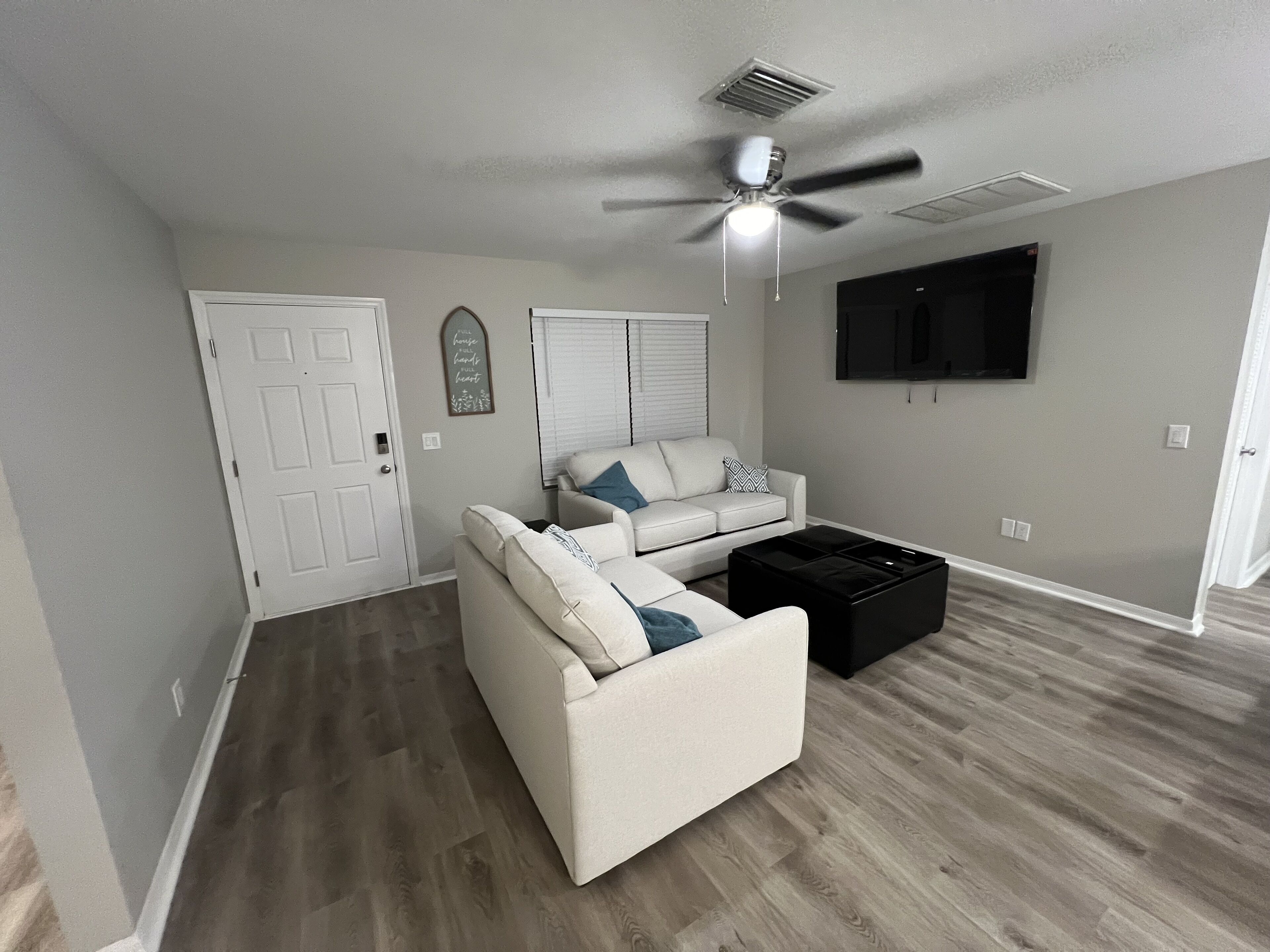 Get Cozy In This Newly Renovated Home By The Villages! - Leesburg, FL