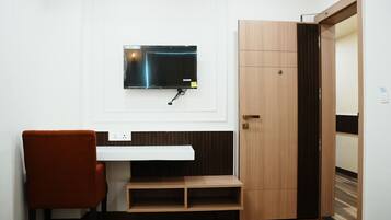 Quarto Duplo Deluxe | Cofre no quarto, quartos insonorizados, Wi-fi grátis