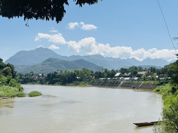 Kingkham Riverside Hotel - Luang Prabang