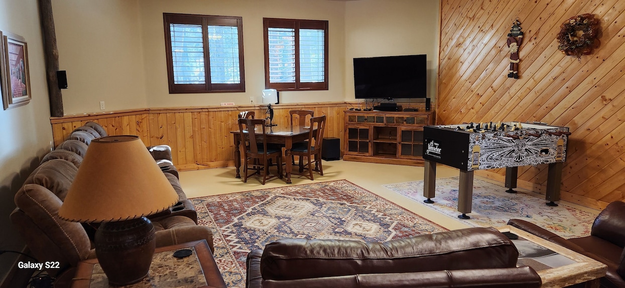 "High End Luxury Cabin", Forest Access, Spacious, Views, Elevation, Sparkling - Cloudcroft, NM