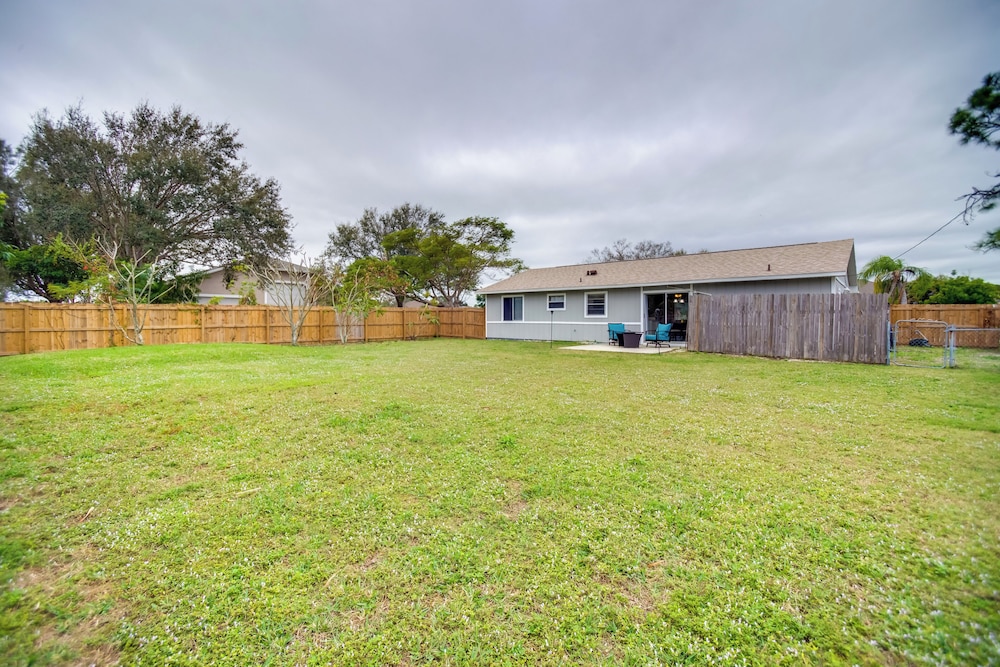 Fort Myers Vacation Home W/ Patio ~ 14 Mi To Beach - Fort Myers, FL