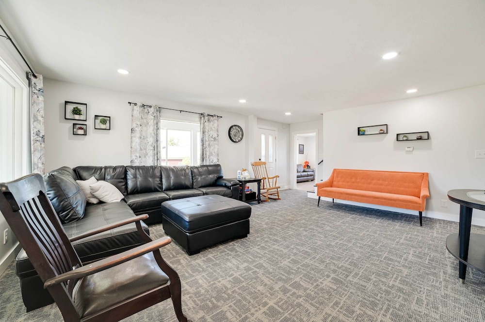 Dom Rodzinny Lakeview Getaway - Walk To Lake Huron - Rogers City, MI