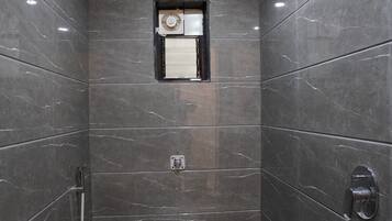 Quarto Deluxe | Casa de banho