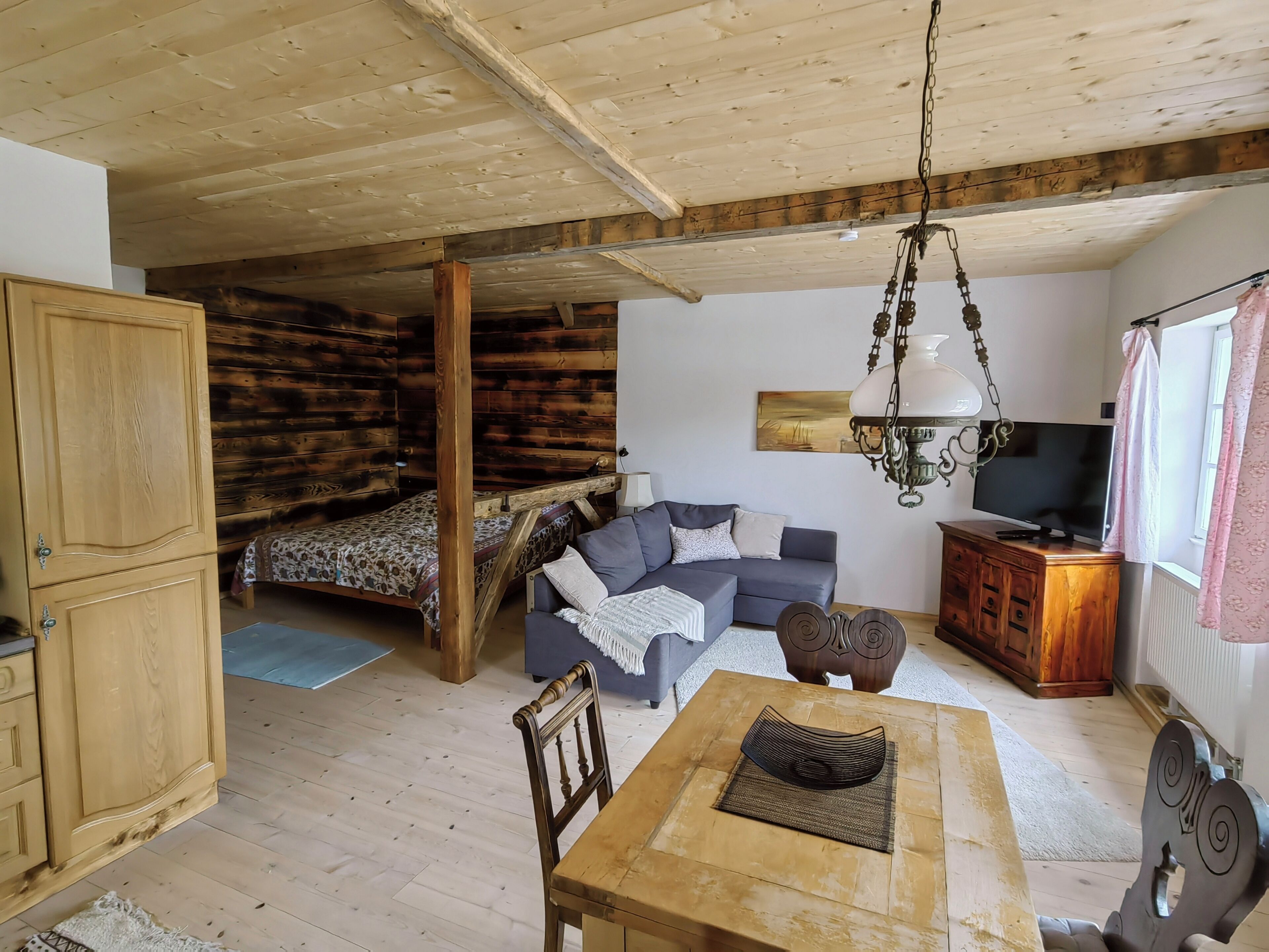 Ferienwohnung Nusseckerl, 42 Qm Obergeschoss, Kombinierter Wohn- Und Schlafraum - Vogtareuth