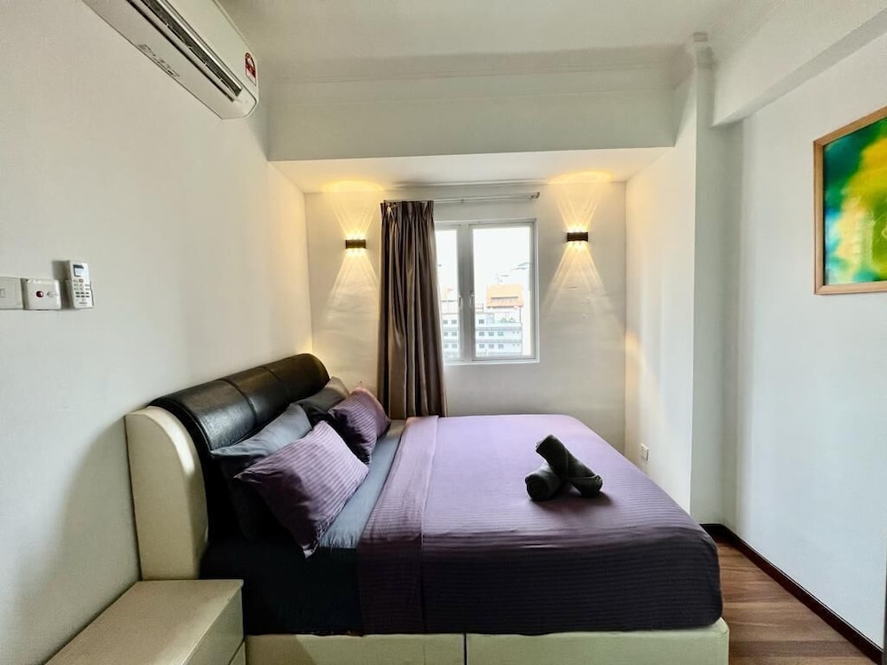 Casa Mutiara Apartments in Bukit Bintang by Moonlight - Kuala Lumpur | Vrbo