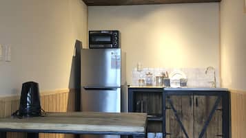Apartamento Comfort, 2 quartos, kitchenette, junto ao pátio | Sala de estar