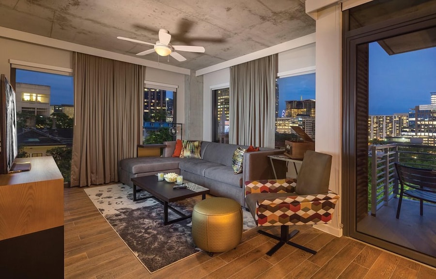 2bed/2bath Deluxe Suite In Central Austin Resort With A Rooftop Pool!! - オースティン, TX