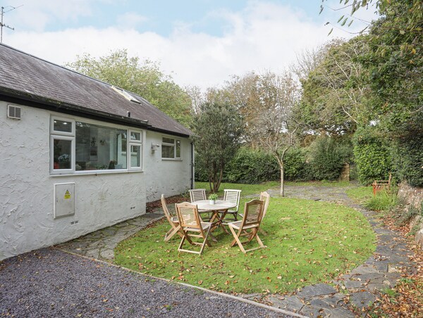 Ty Cerrig - Llanbedrog