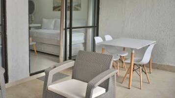 Televisor LED de 32 polegadas com canais por cabo