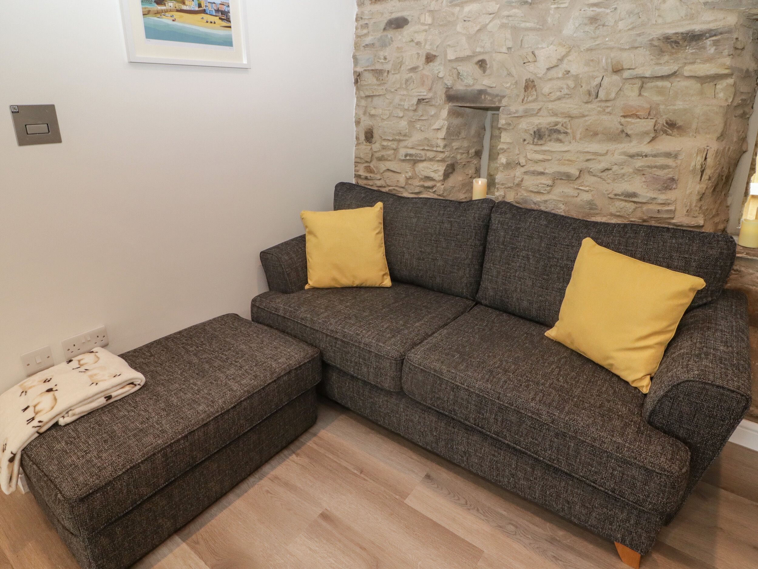 The Nest, Romantic, With A Garden In Amroth - Amroth