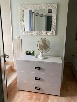 Televisor de 43 polegadas com canais digitais 