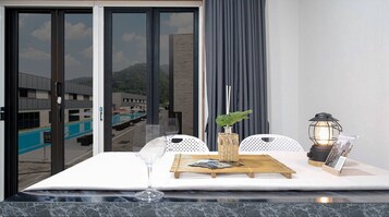 Quarto Básico, 1 quarto (Poolvilla 104 Alnitak) | 1 quarto, Wi-fi grátis