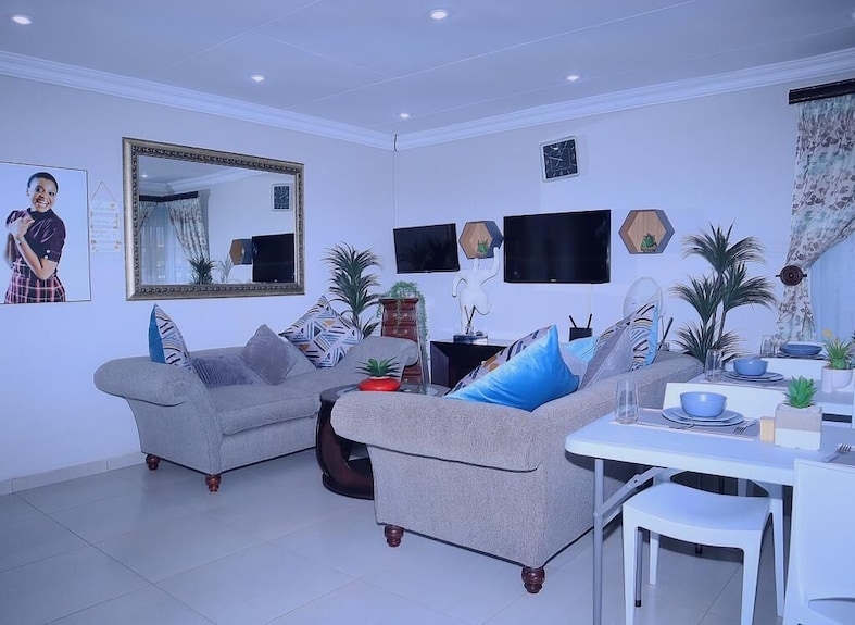 Patimo Properties Trading As Pmg Accommodation - Pretoria