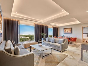 Suíte presidencial, 1 cama King, para não fumantes | Frigobar, cofres nos quartos, individualmente mobiliados, escrivaninha