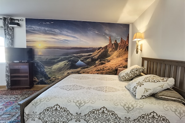 Quarto Duplo Comfort | Com decoração personalizada, com mobília individualizada