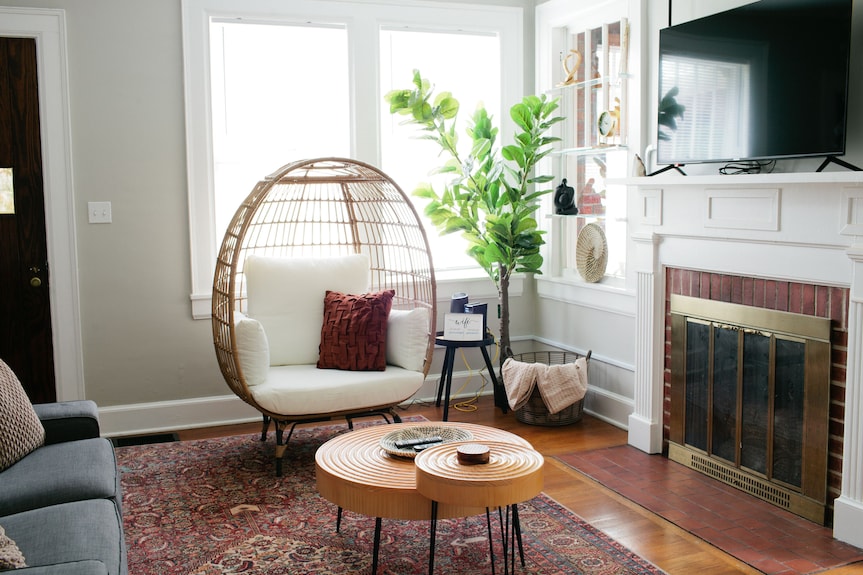 Charming 2br | Pet Friendly & Fenced Yard - Montgomery, AL