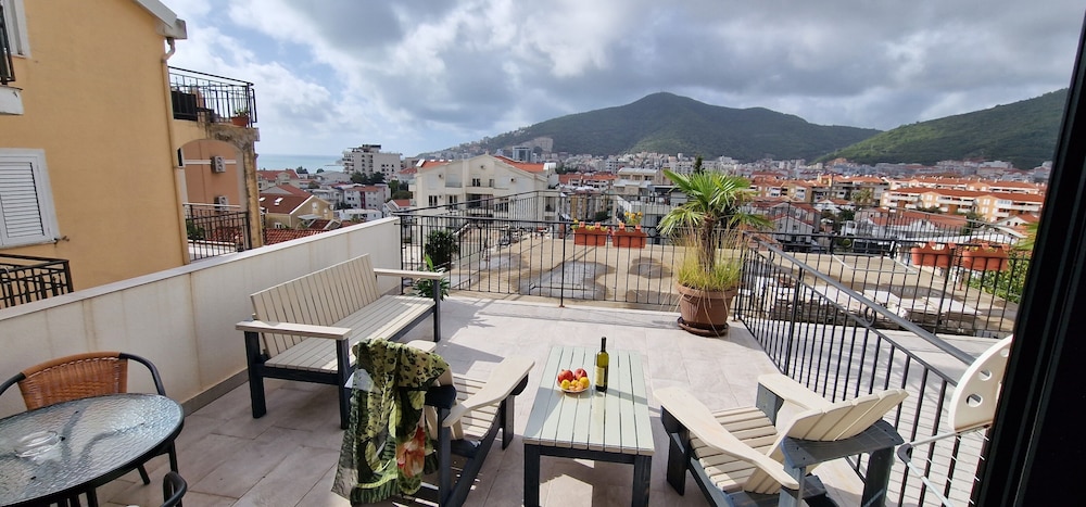 Villa Lutovac - Budva