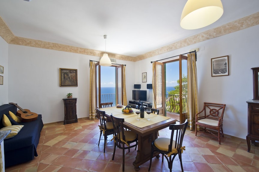 Typical House Of The Amalfi Coast - Positano